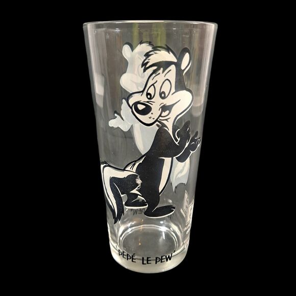Pepsi | Dining | Vintage Pepe Le Pew Pepsi Collector Series Warner Bros ...